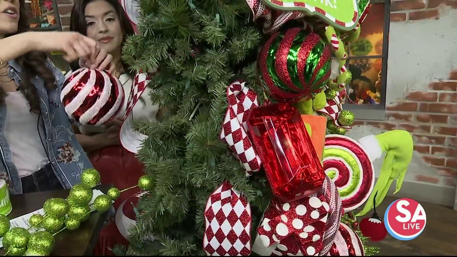 SA Live | Daily Variety and Feature Show | KSAT