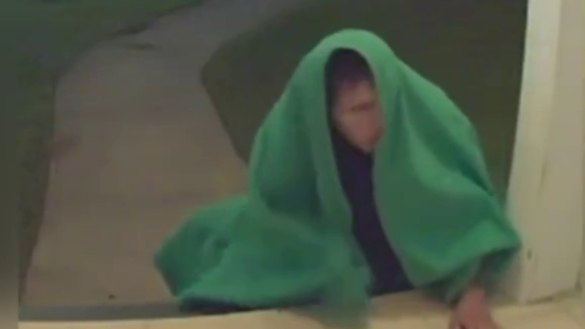 Sanford Police Hunt Suspect Caught Peeping Into Home with Blanket ...